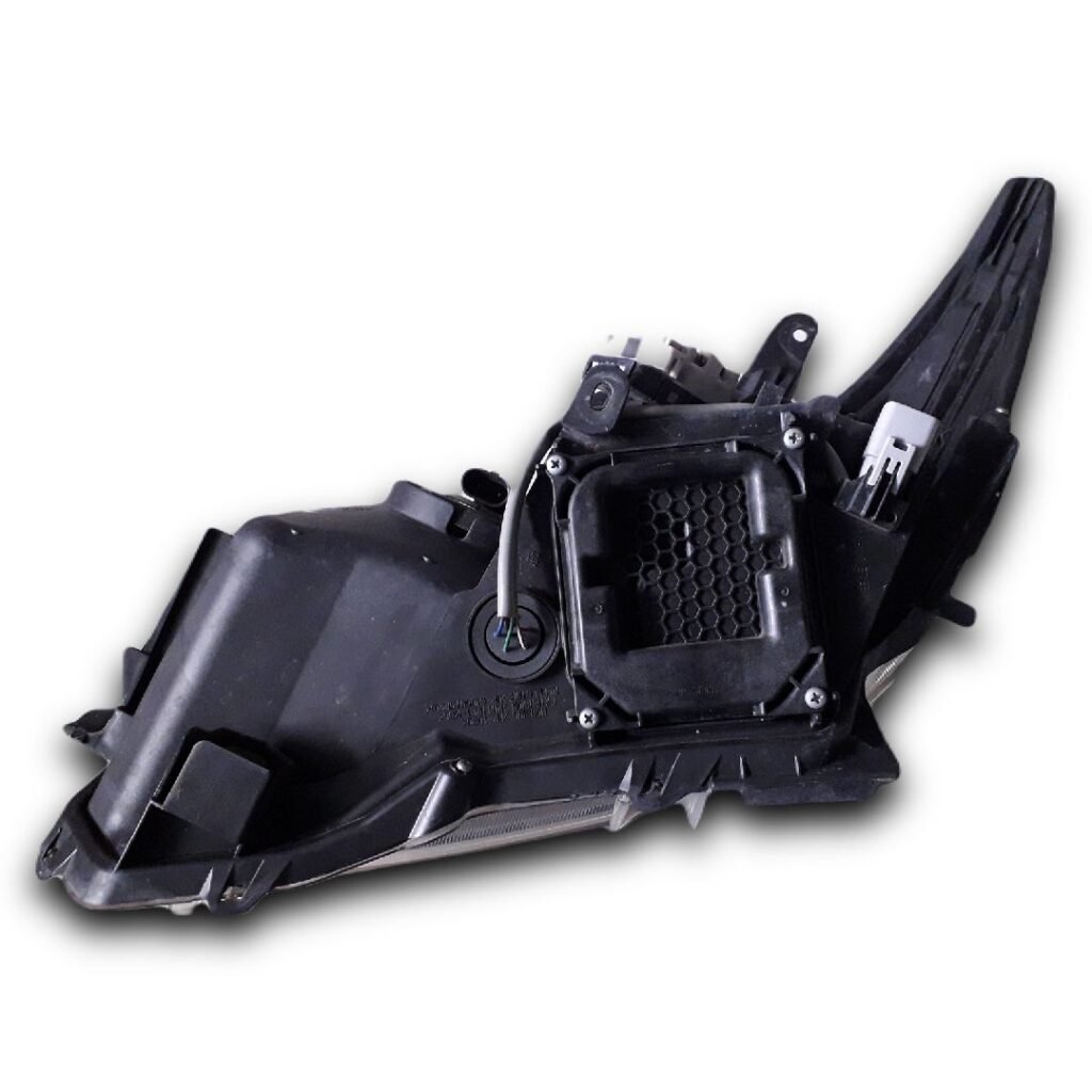 Toyota Prius Headlight W30 DOUBLE SCOOP UPPER LED, HEADLAMP ASSY RHS ...